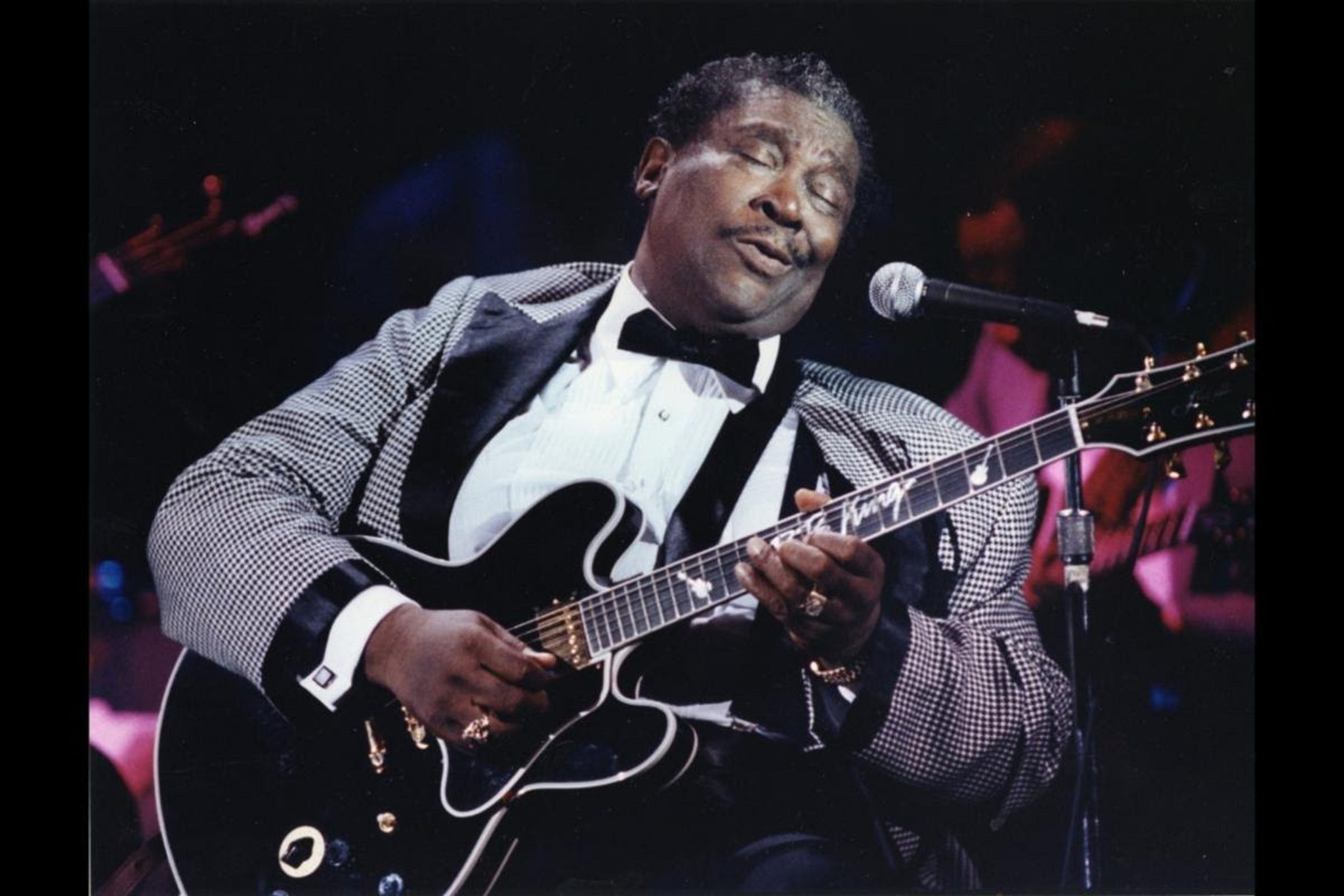 B.B. King’s Lucille: The Story Behind the Guitar – The Blues Garage